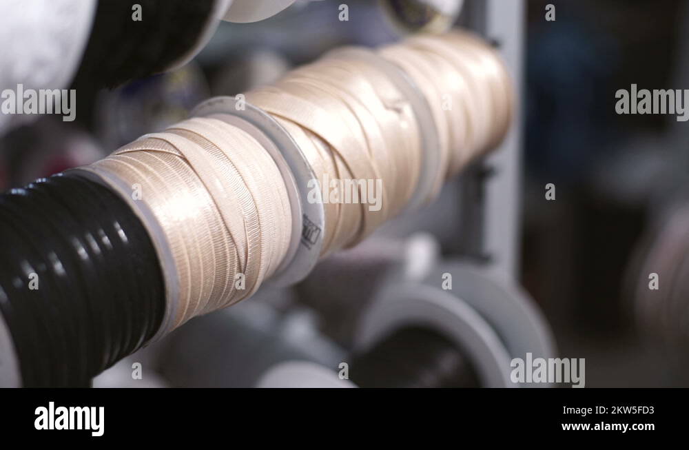 Webbing sling Stock Videos & Footage - HD and 4K Video Clips - Alamy