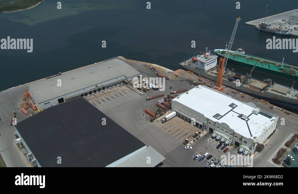Port of manatee Stock Videos & Footage - HD and 4K Video Clips - Alamy