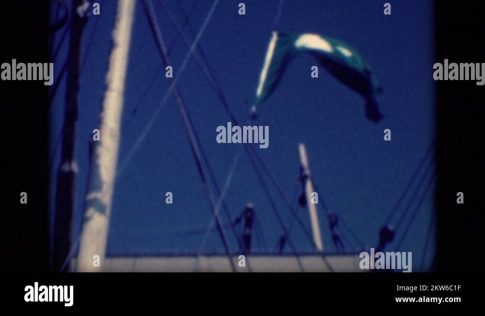 Crescent moon flag Stock Videos & Footage - HD and 4K Video Clips - Alamy