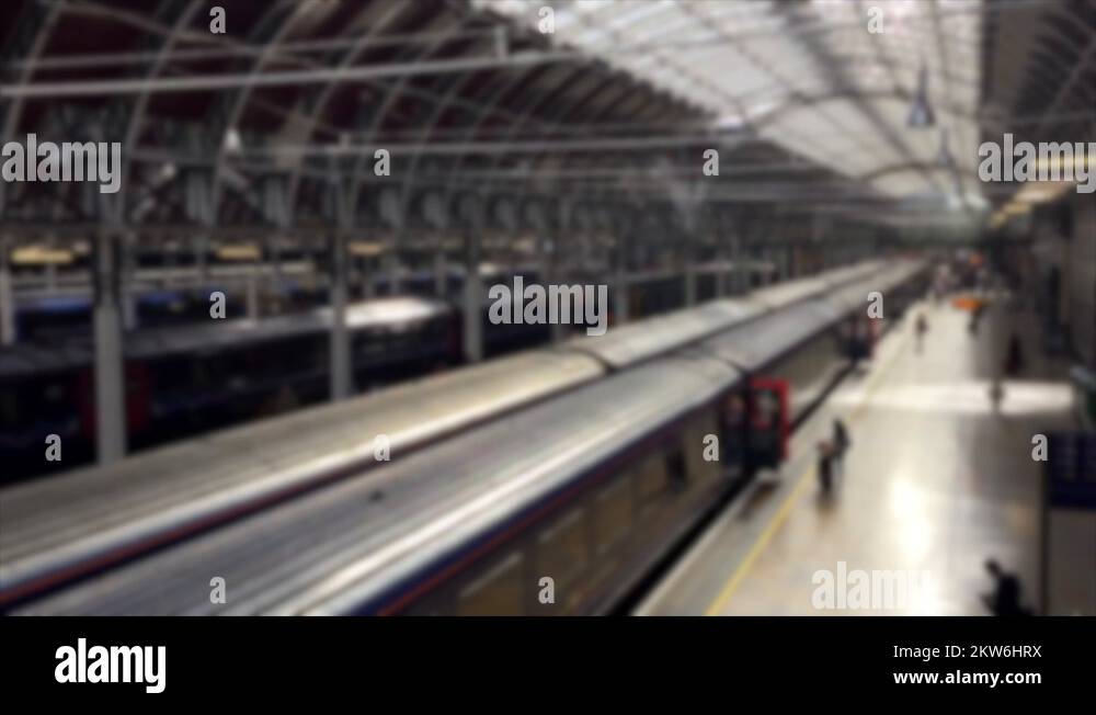 Paddington station train platform Stock Videos & Footage - HD and 4K ...