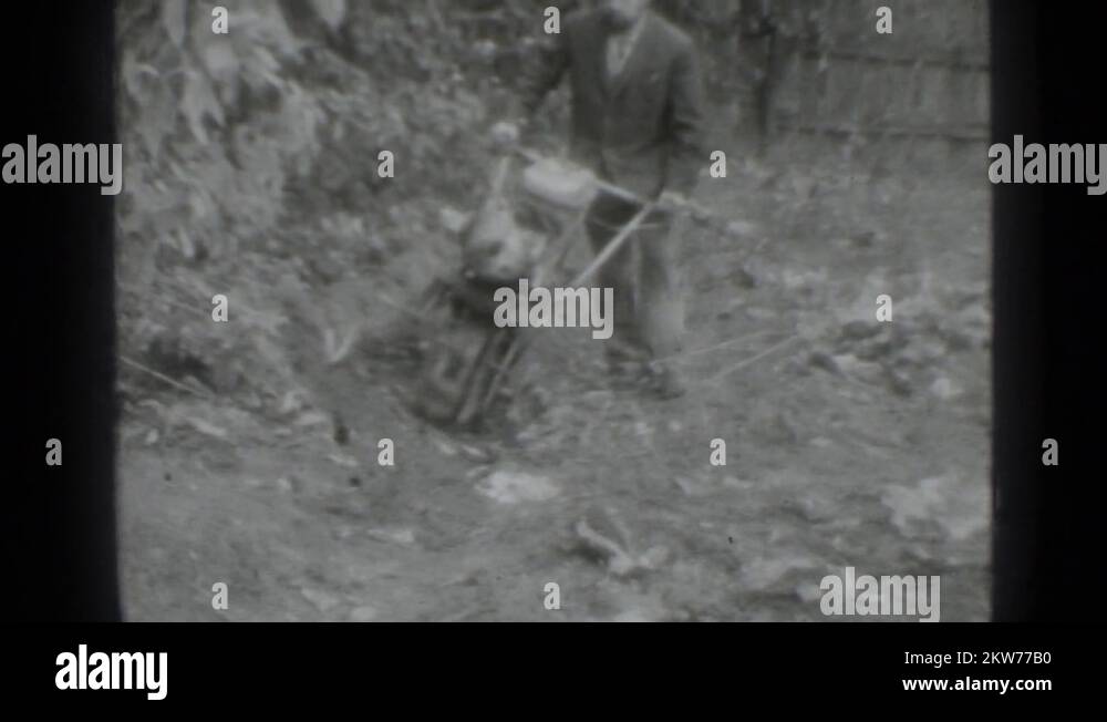 1975 technology Stock Videos & Footage - HD and 4K Video Clips - Alamy