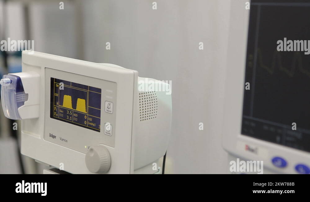 Monitoring system Stock Videos & Footage - HD and 4K Video Clips - Alamy