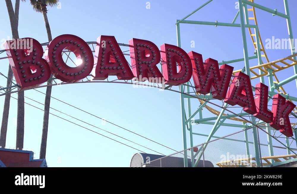 Boardwalk sign Stock Videos & Footage - HD and 4K Video Clips - Alamy