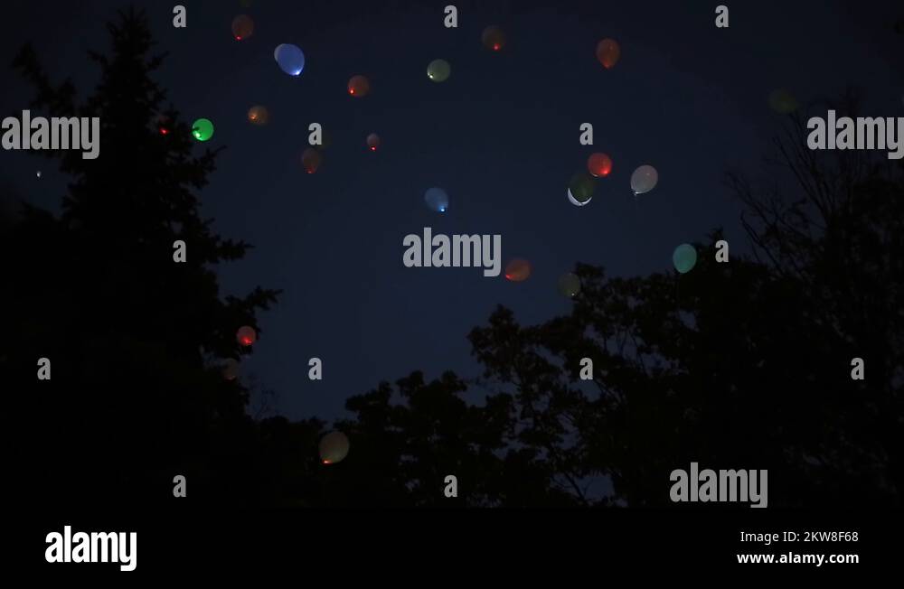 Balloons sky balloon Stock Videos & Footage - HD and 4K Video Clips - Alamy