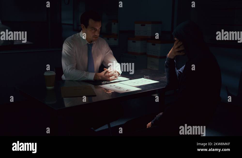 4K Police detective in interview room interrogating a suspect Stock ...