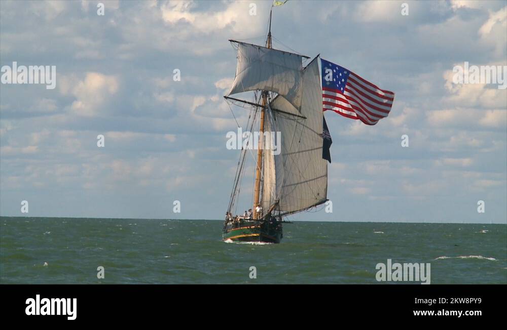 Clipper flying boat Stock Videos & Footage - HD and 4K Video Clips - Alamy