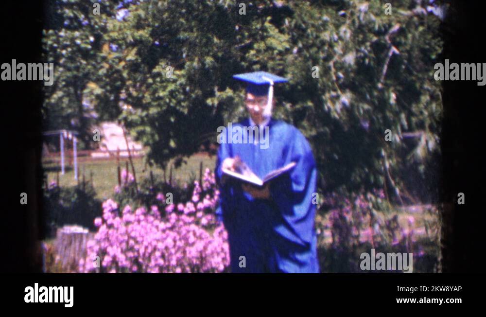 Graduation uniform Stock Videos & Footage - HD and 4K Video Clips - Alamy