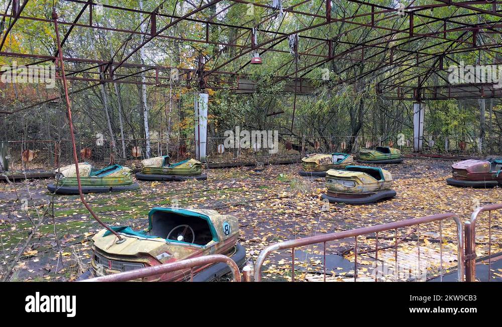 Abandoned bumper cars of Pripyat after meltdown of Chernobyl in 1986 ...
