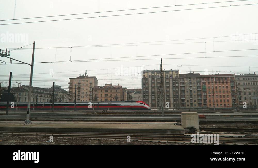 Electric train poles Stock Videos & Footage - HD and 4K Video Clips - Alamy