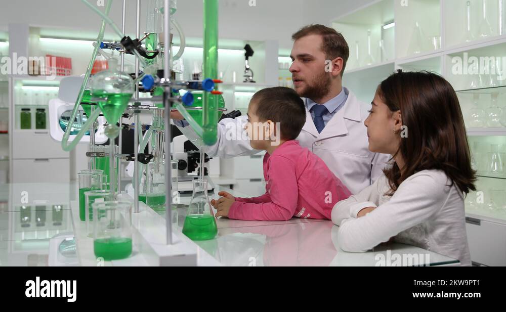 Dad Teaching His Kids How Biology Working Girls Playing in Medical ...
