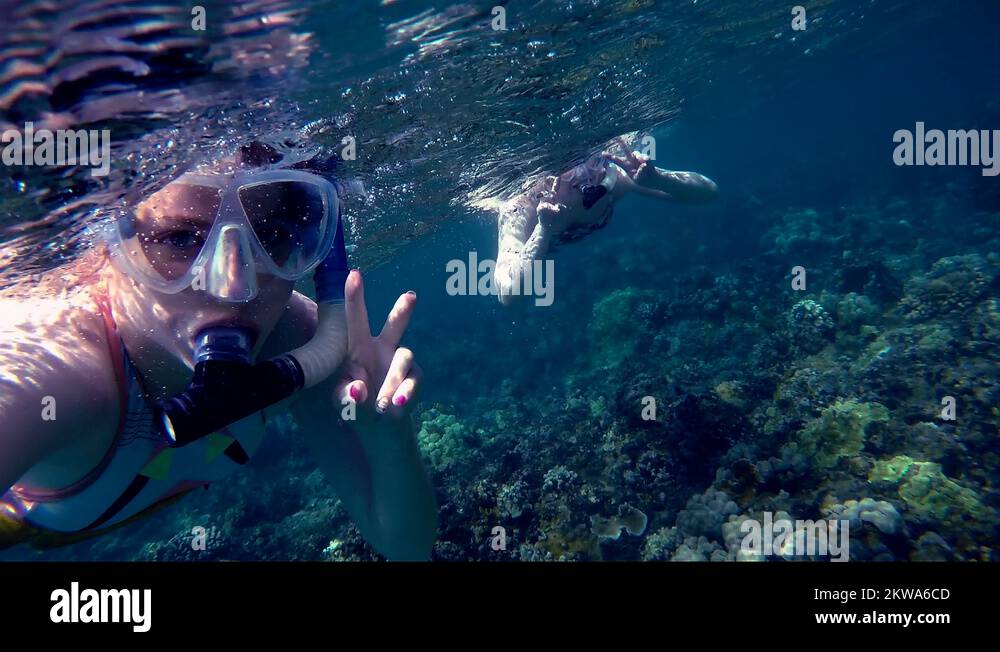 Signs hawaii Stock Videos & Footage - HD and 4K Video Clips - Alamy