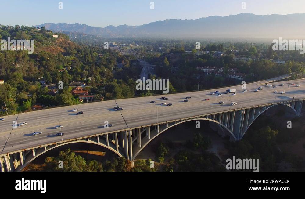 Freeway bridge Stock Videos & Footage - HD and 4K Video Clips - Alamy