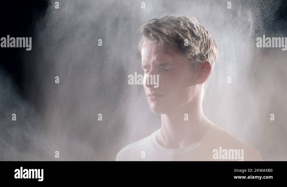 Hit from behind Stock Videos & Footage - HD and 4K Video Clips - Alamy