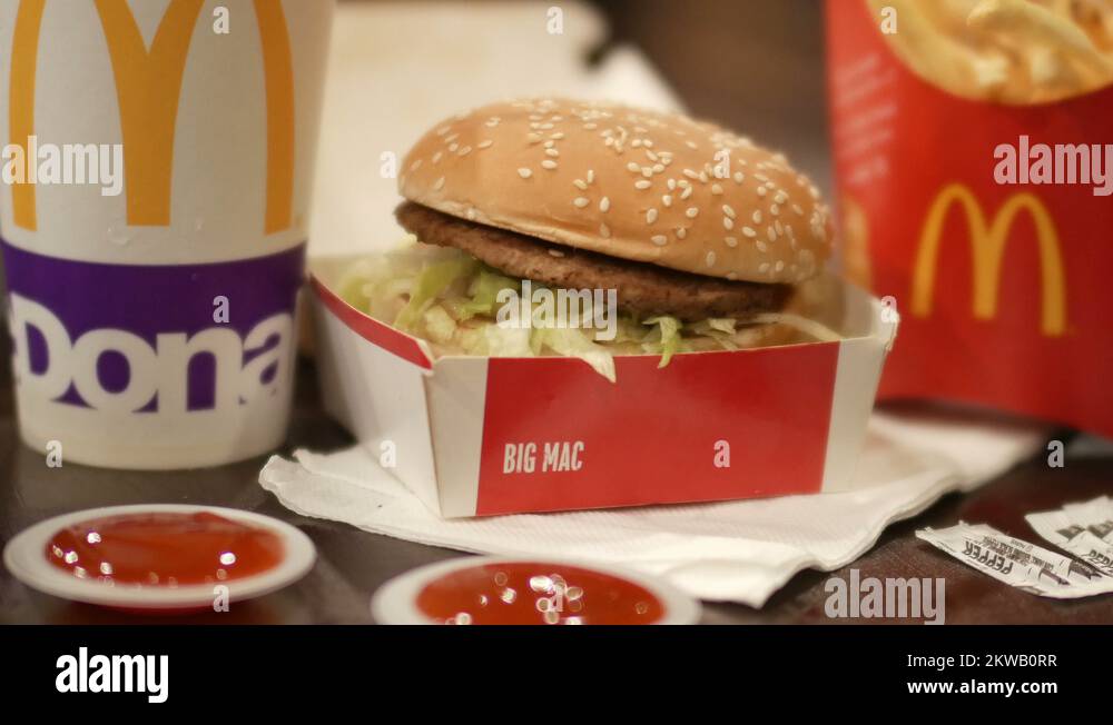 Mac donalds Stock Videos & Footage - HD and 4K Video Clips - Alamy