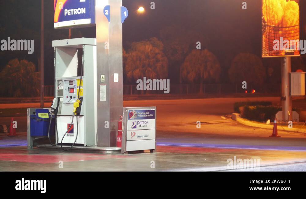 No gas station sign Stock Videos & Footage - HD and 4K Video Clips - Alamy