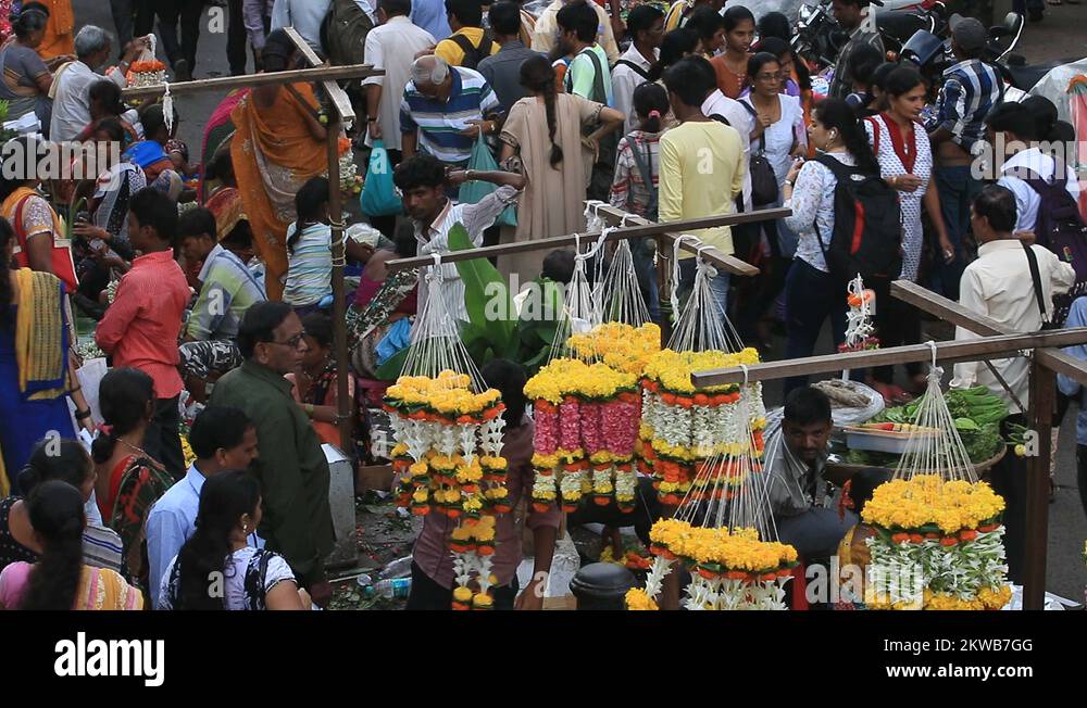 Crowded road india Stock Videos & Footage - HD and 4K Video Clips - Alamy