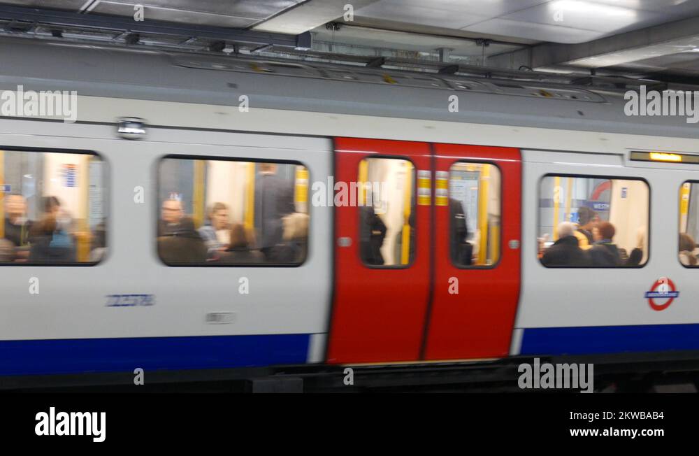 London underground system Stock Videos & Footage - HD and 4K Video ...