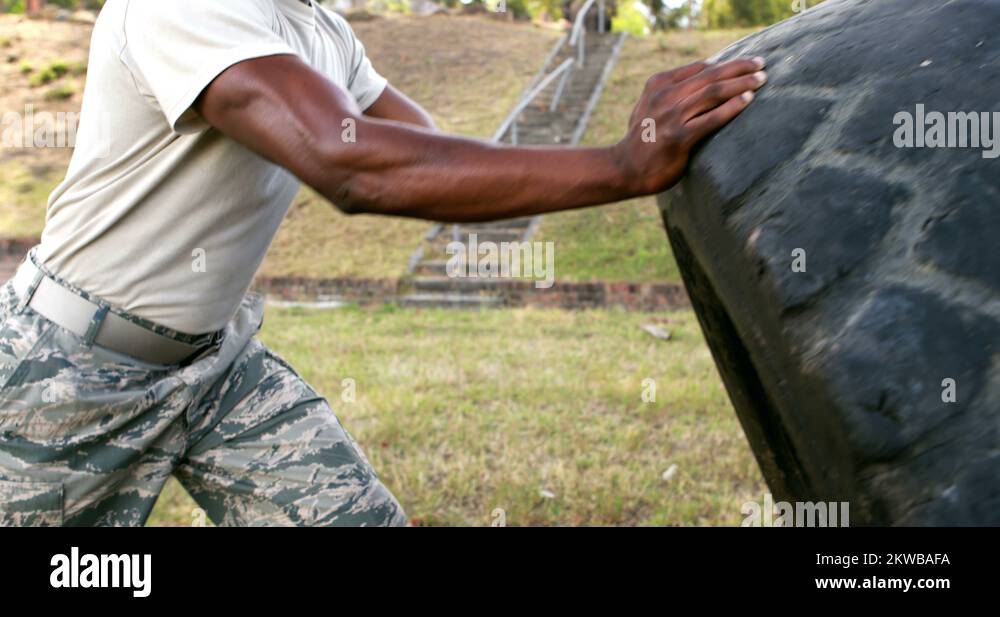 Soldier fitness training Stock Videos & Footage - HD and 4K Video Clips ...