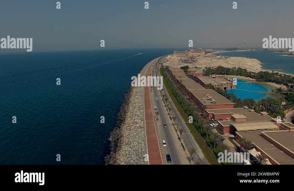 Dubai aerial palm Stock Videos & Footage - HD and 4K Video Clips - Alamy