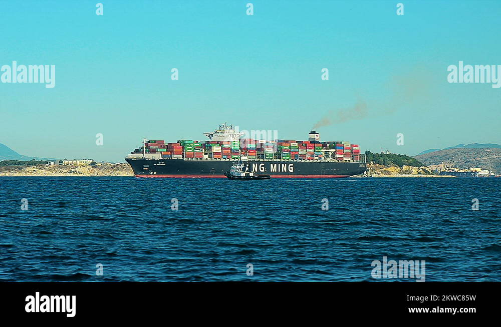 Sea containers sea floating Stock Videos & Footage - HD and 4K Video ...