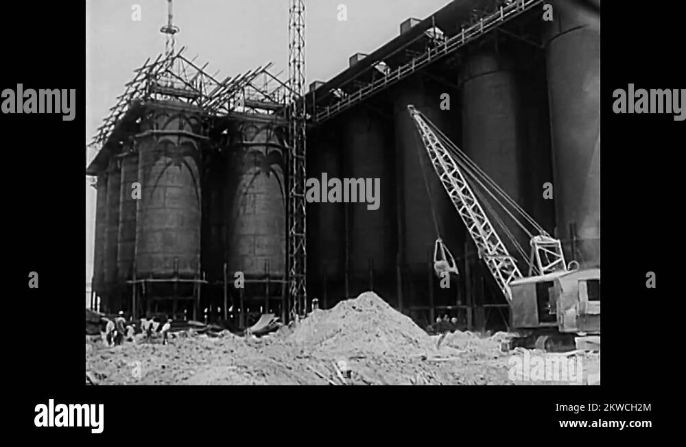 Ww2 war effort Stock Videos & Footage - HD and 4K Video Clips - Alamy