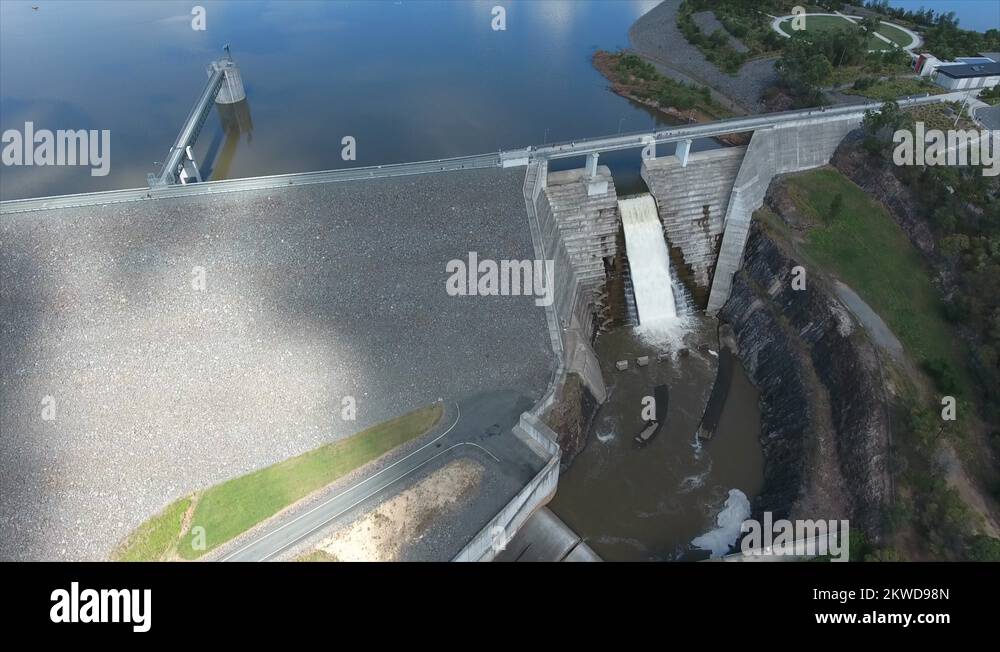 Dam gate embankment Stock Videos & Footage - HD and 4K Video Clips - Alamy