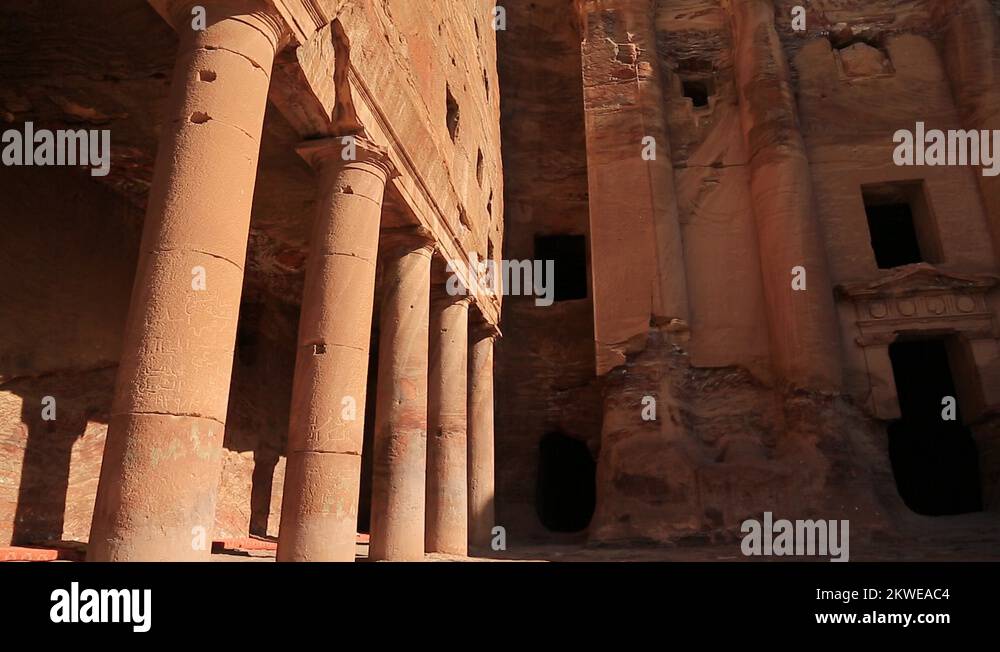 Royal tomb facade Stock Videos & Footage - HD and 4K Video Clips - Alamy