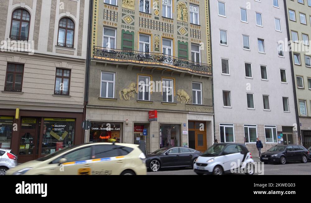 Immigrants welcome sign Stock Videos & Footage - HD and 4K Video Clips ...