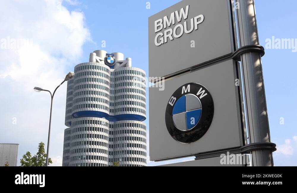 Bmw company headquarters and bmw museum Stock Videos & Footage - HD and ...