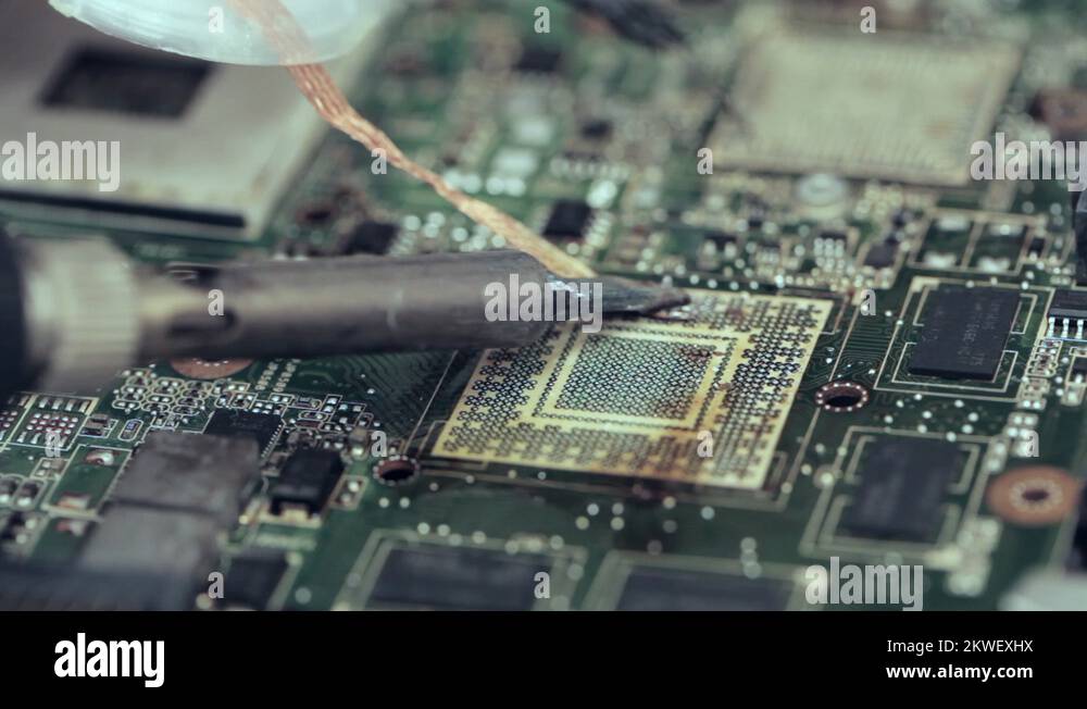 Repair and cleaning Stock Videos & Footage - HD and 4K Video Clips - Alamy