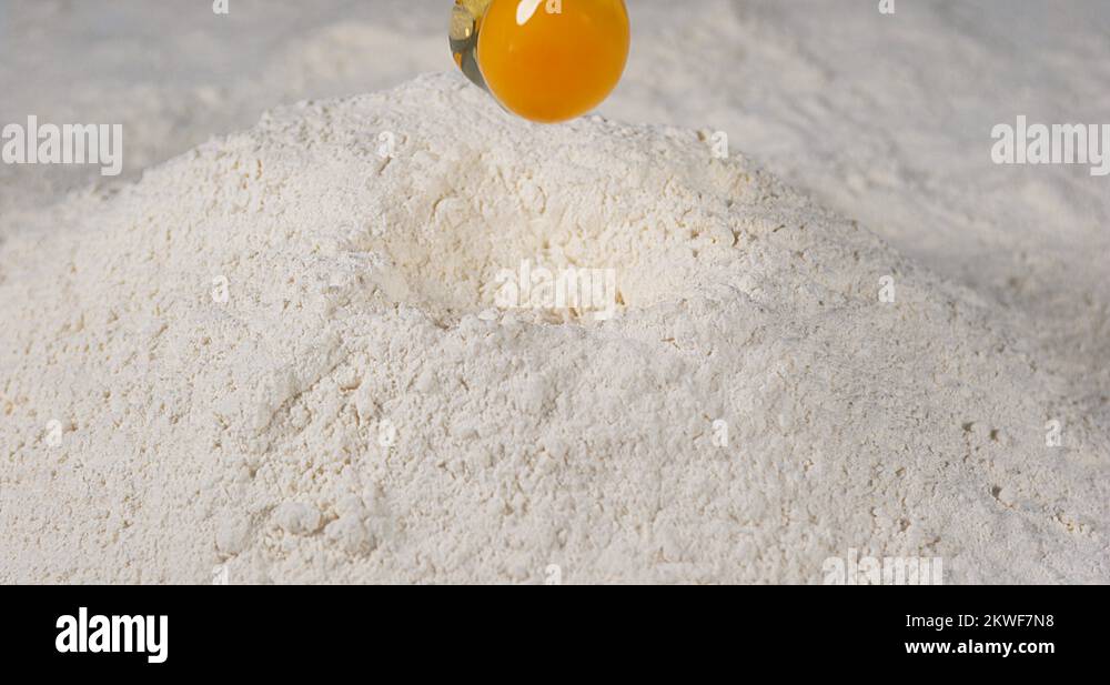 Balanced egg Stock Videos & Footage - HD and 4K Video Clips - Alamy