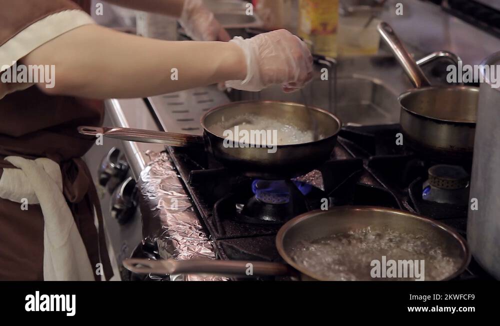 Fry sieve Stock Videos & Footage - HD and 4K Video Clips - Alamy