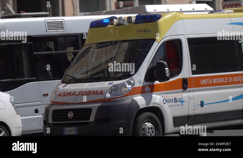 Italian ambulance Stock Videos & Footage - HD and 4K Video Clips - Alamy