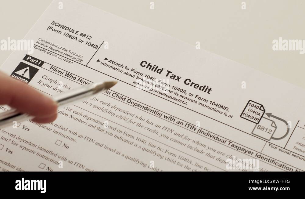 Irs form 1040 Stock Videos & Footage - HD and 4K Video Clips - Alamy