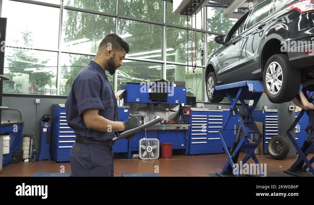 Push out shot Stock Videos & Footage - HD and 4K Video Clips - Alamy