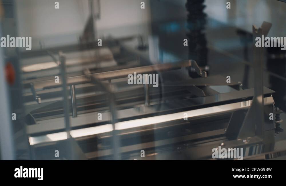 Optical chamber Stock Videos & Footage - HD and 4K Video Clips - Alamy
