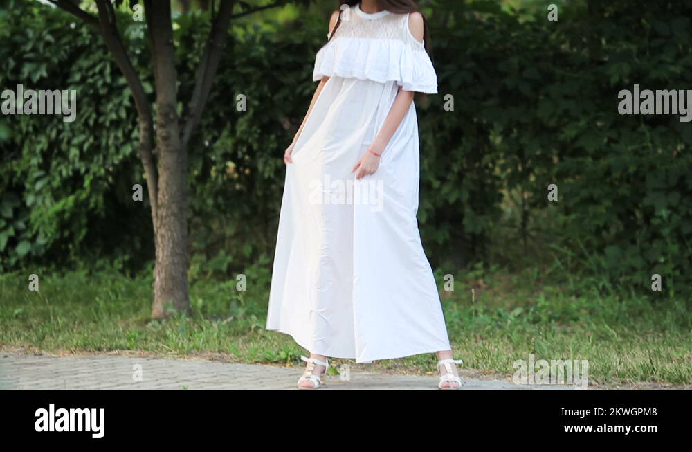 White female model Stock Videos & Footage - HD and 4K Video Clips - Alamy