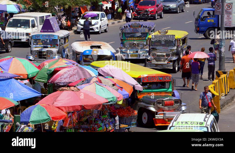 JEEF BUSES WAIT BACLARAN MANILA PHILIPPINES Stock Video Footage - Alamy