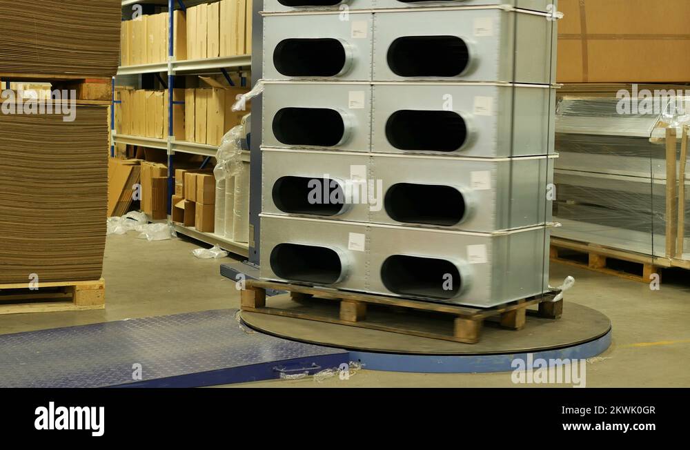 Pallet stretch wrapping machine Stock Videos & Footage - HD and 4K ...