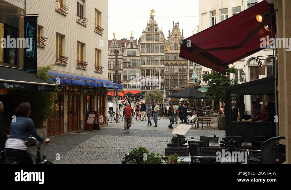 Antwerp town Stock Videos & Footage - HD and 4K Video Clips - Alamy