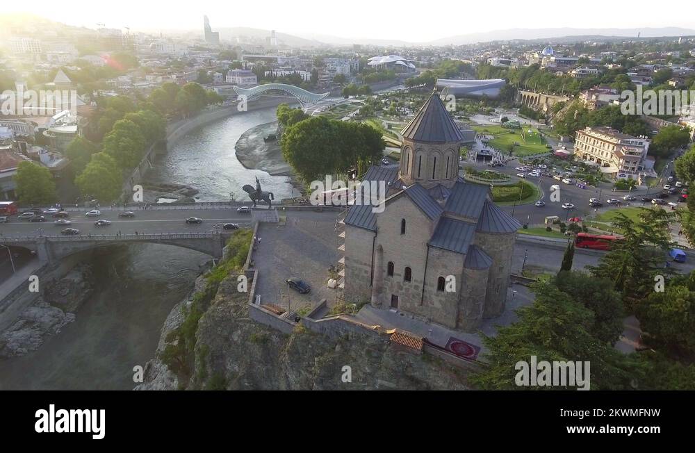 Metekhi bridge Stock Videos & Footage - HD and 4K Video Clips - Alamy