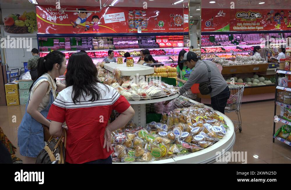 Indonesia people shopping Stock Videos & Footage - HD and 4K Video ...