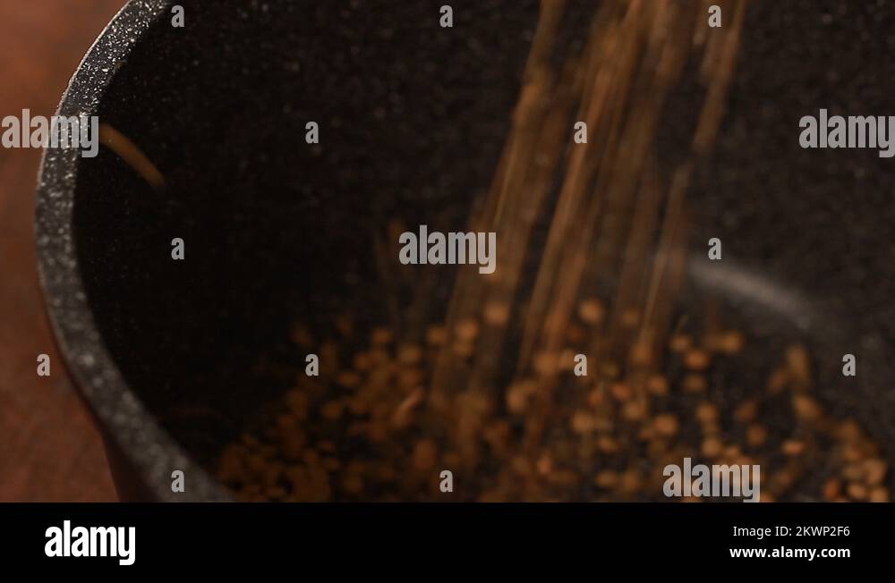 Arabic pot cuisine Stock Videos & Footage - HD and 4K Video Clips - Alamy