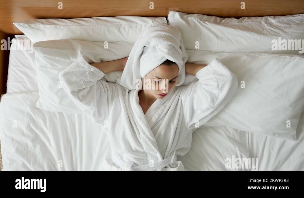 White lady falls Stock Videos & Footage - HD and 4K Video Clips - Alamy