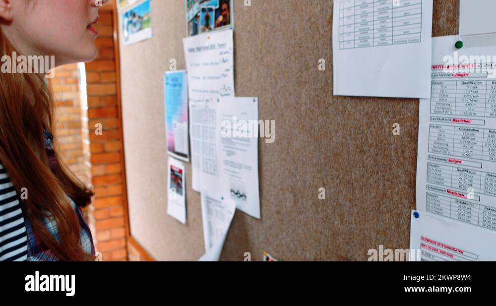 Reading notice board Stock Videos & Footage - HD and 4K Video Clips - Alamy