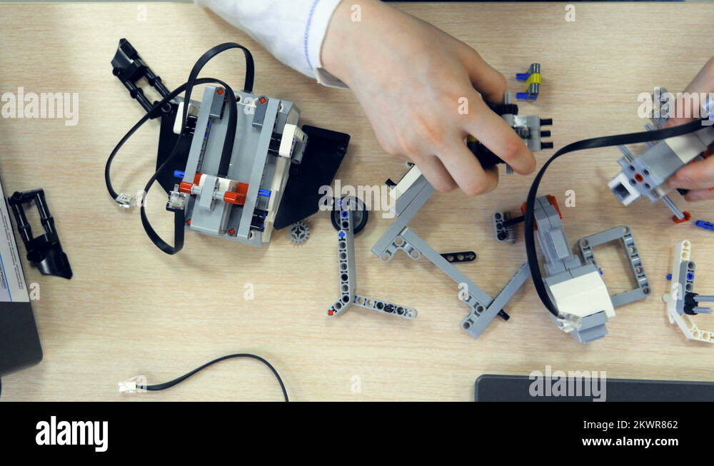 Modelkit Stock Videos & Footage - HD and 4K Video Clips - Alamy