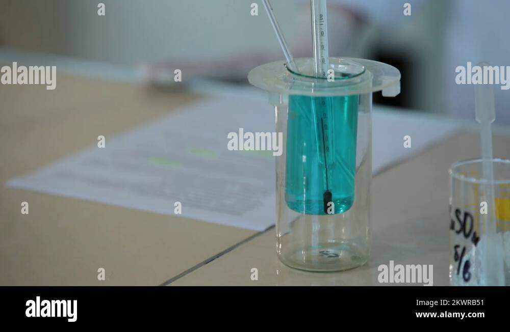 Laboratory thermometer beaker Stock Videos & Footage - HD and 4K Video ...