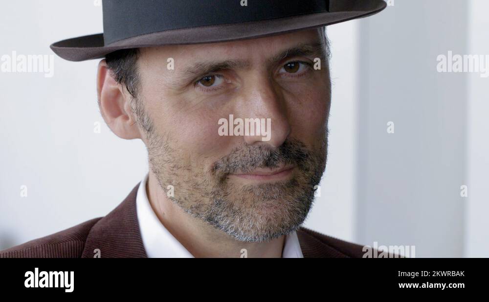 Man retro hat Stock Videos & Footage - HD and 4K Video Clips - Alamy