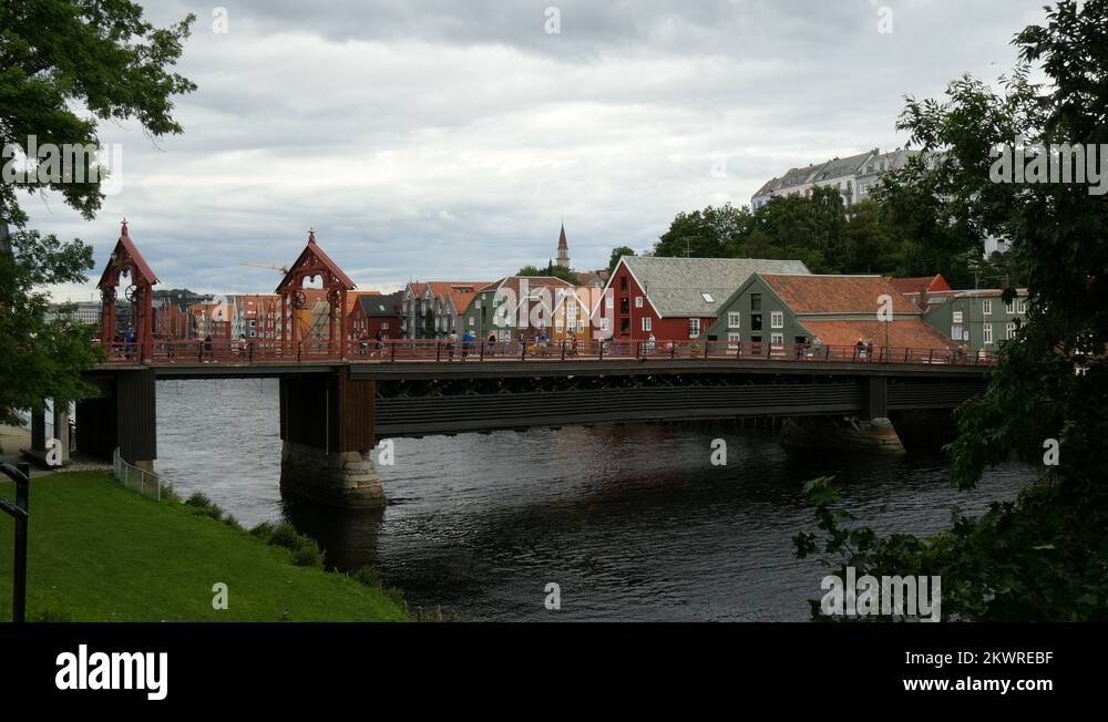 Historic town bridge Stock Videos & Footage - HD and 4K Video Clips - Alamy