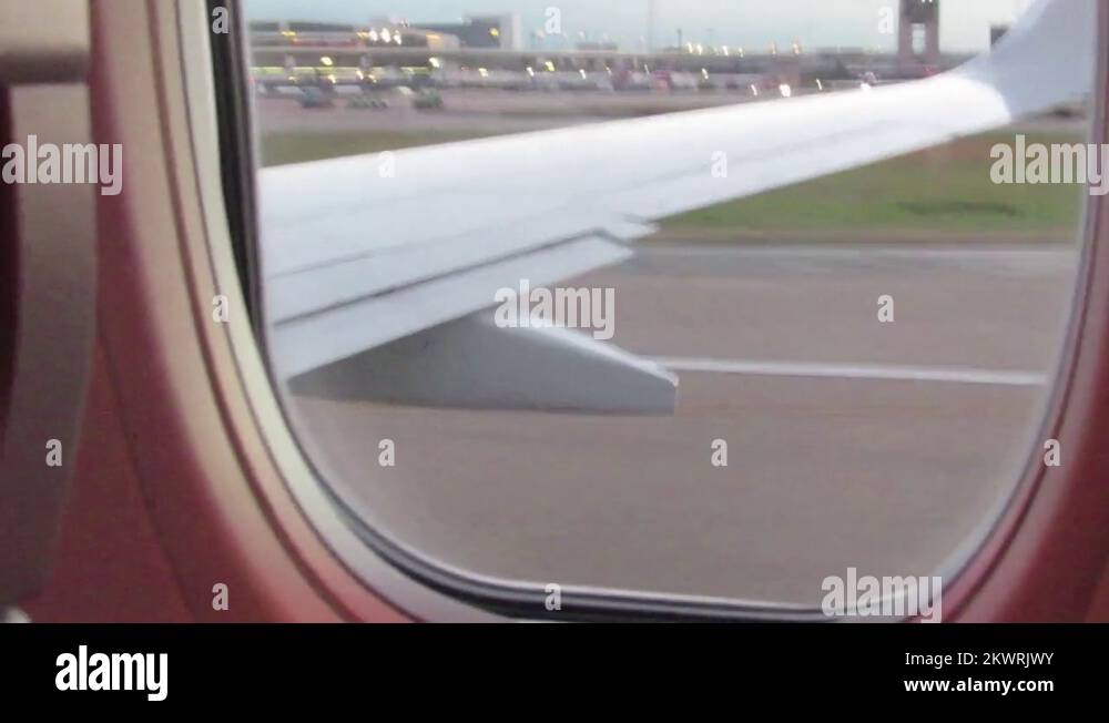 Lift the runway Stock Videos & Footage - HD and 4K Video Clips - Alamy